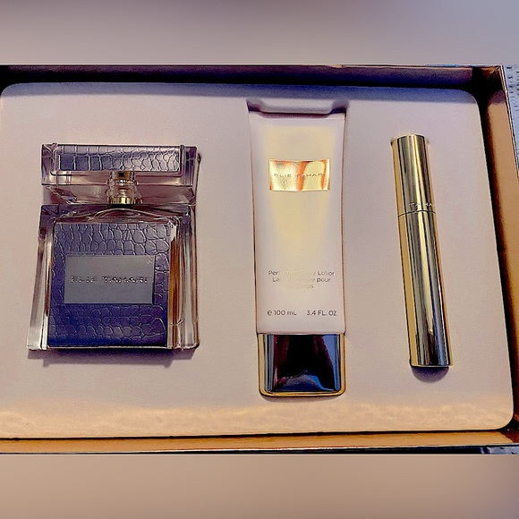 Elie Tahari | Other | Perfume Set | Poshmark
